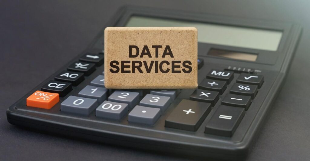 Hybrid Cloud File Data Services: Access, Manage, Move File Data